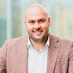 Debat over cyberbeveiliging in de gezondheidszorg: 4 experts geven ...